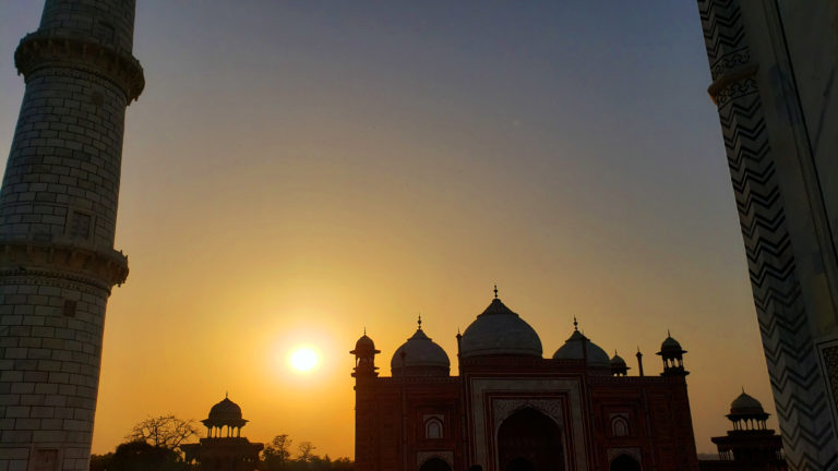 Visiting The Taj Mahal – Everything You Need To Know Before You Go ...